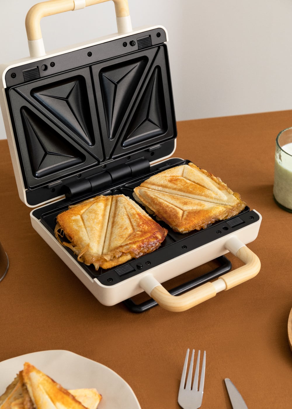 Tosti-ijzer, grill en wafelijzer met verwisselbare platen - STONE ...