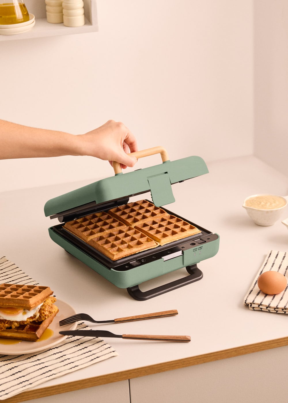Sanduicheira grill e máquina de waffles com placas intercambiáveis ...