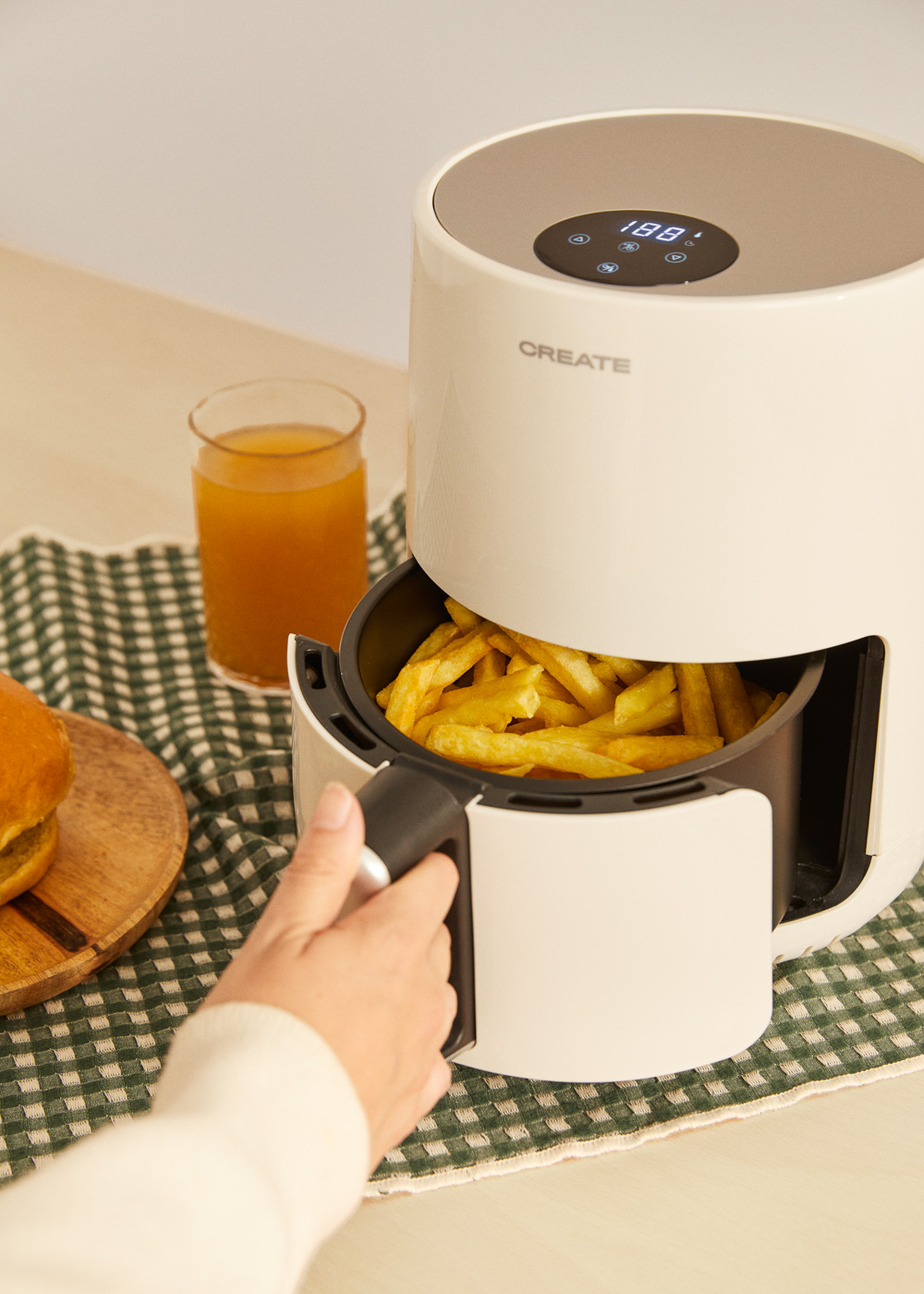 AIR FRYER 1.5L oil free air fryer