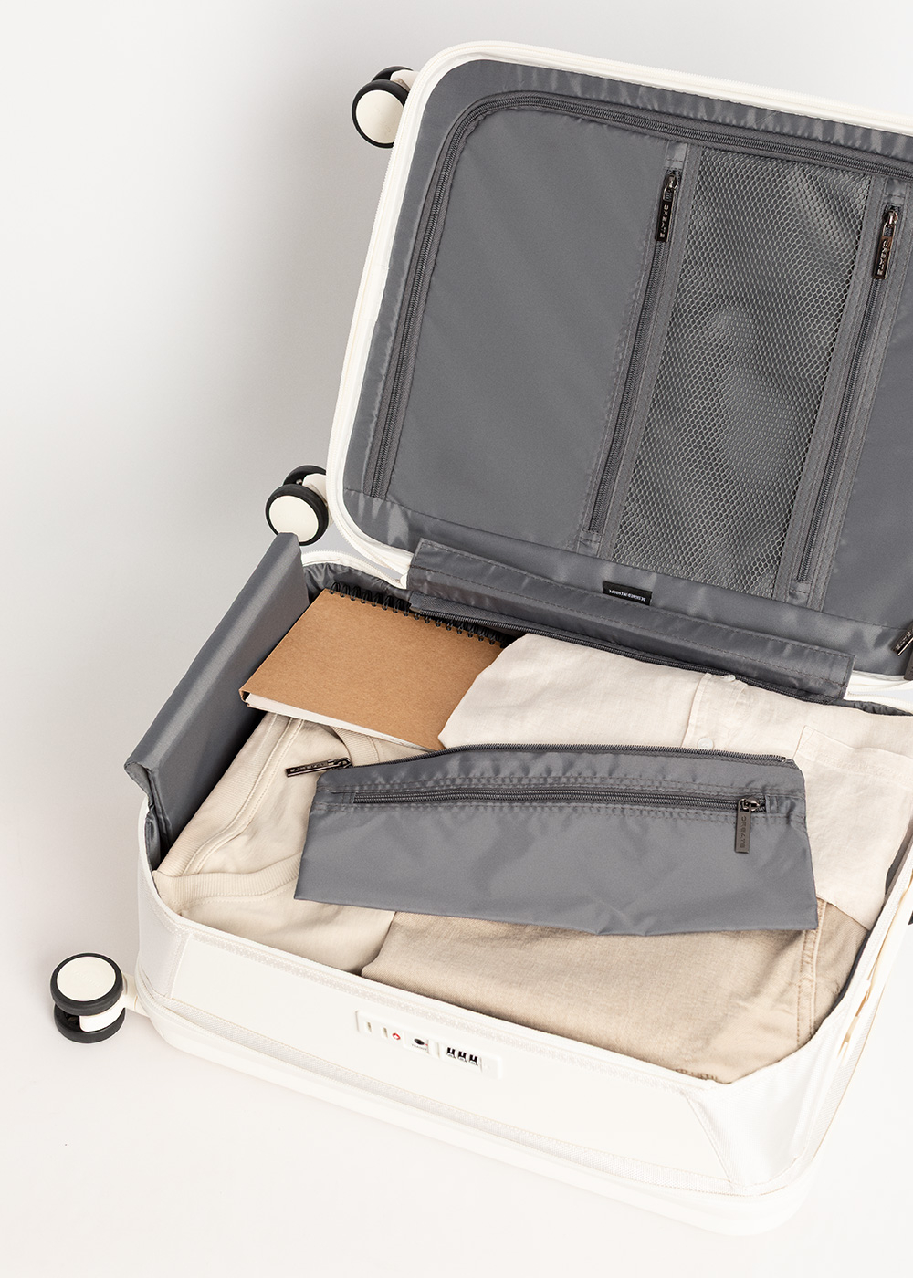 Foldable rigid cabin suitcase made of polycarbonate with TSA Lock and ...